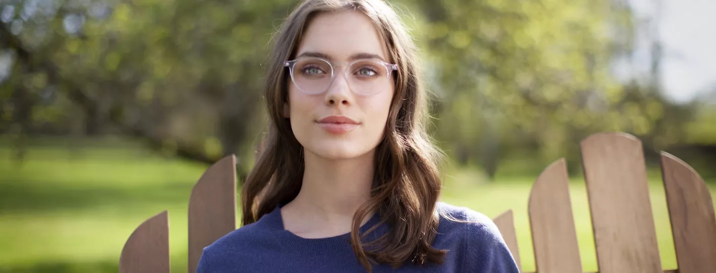 Essilor Blue UV Filter System | Discover Blue UV Capture